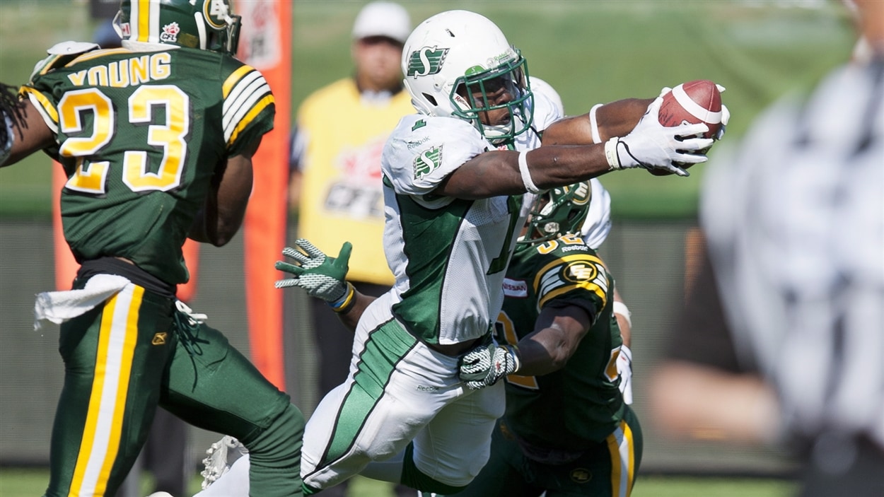 Les Roughriders se font une petite frousse | Radio-Canada