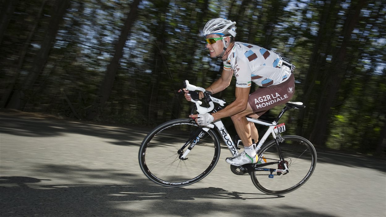 Roche ne frappe pas un mur | Radio-Canada