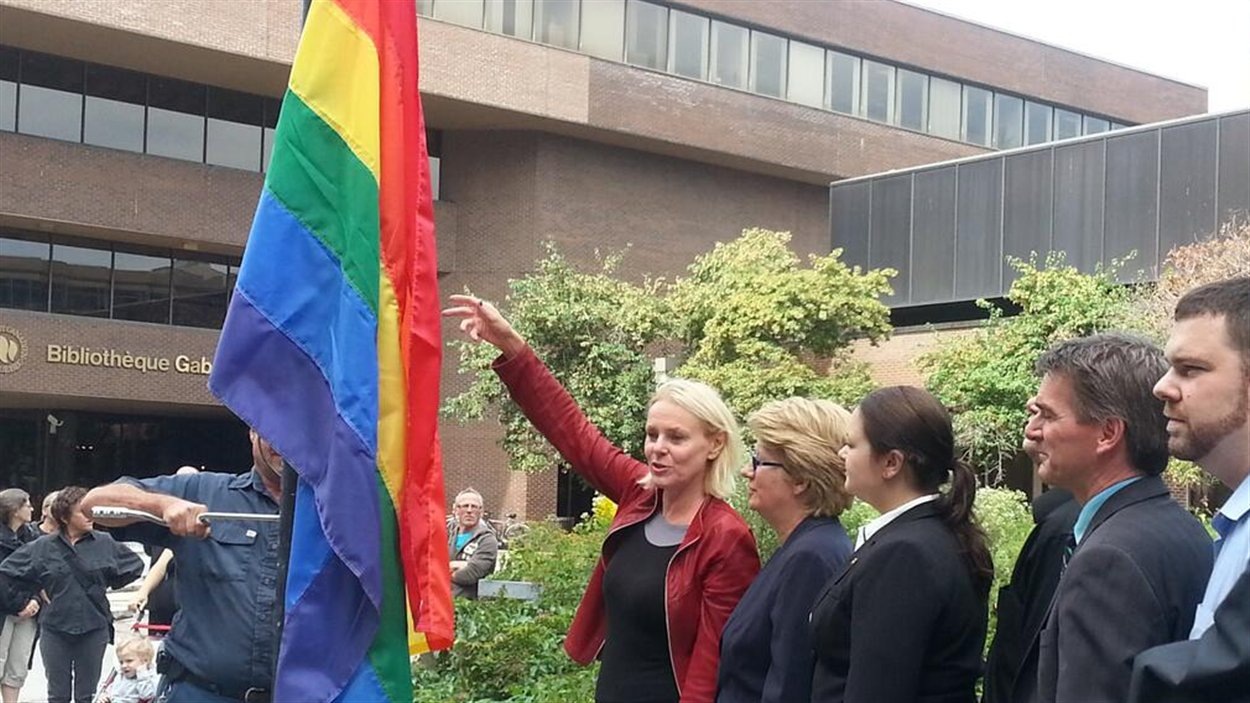 Ouverture des célébrations de la fierté gaie à Québec | Radio-Canada