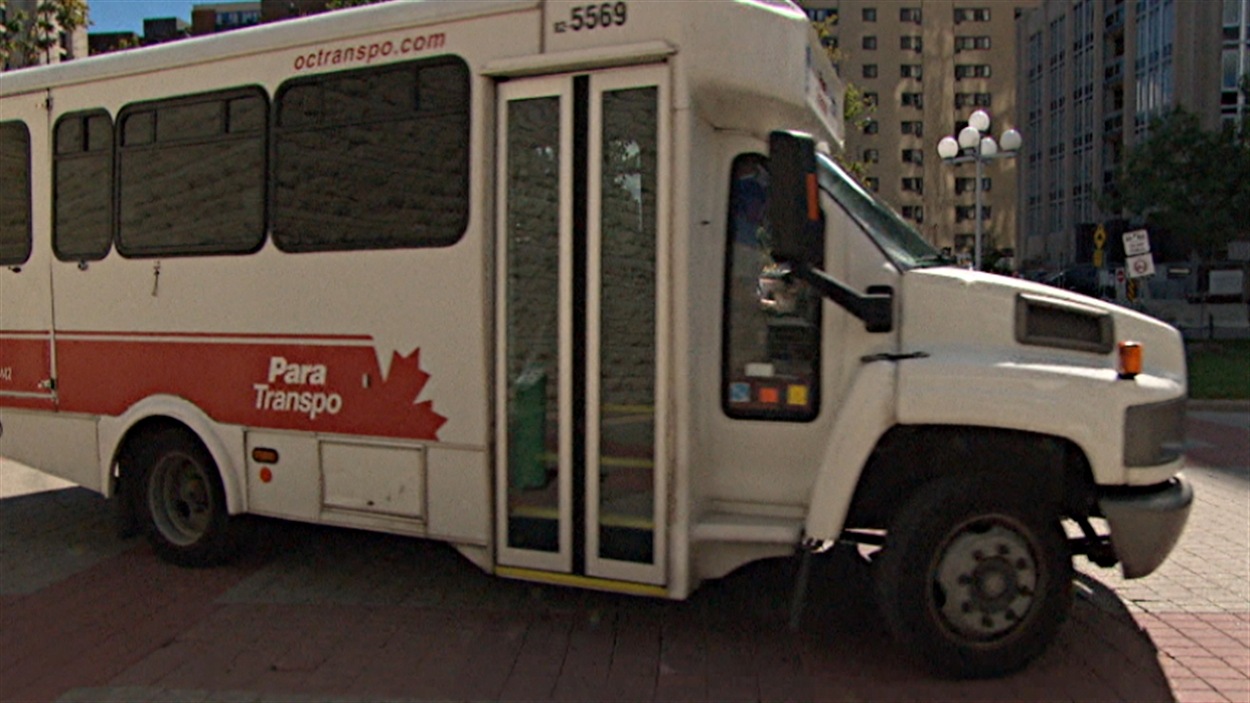Para Transpo pourrait élargir l'admissibilité à ses services à Ottawa ...