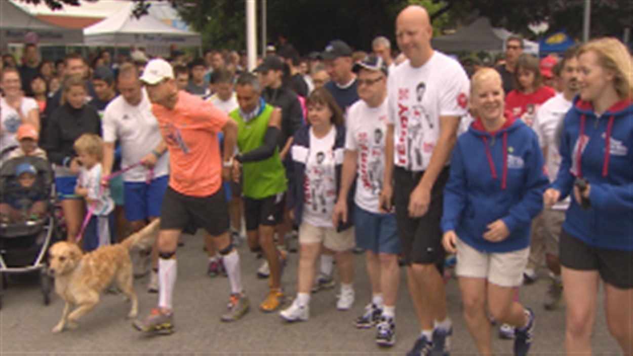 L’Ouest canadien participe à la Journée Terry Fox | Radio-Canada