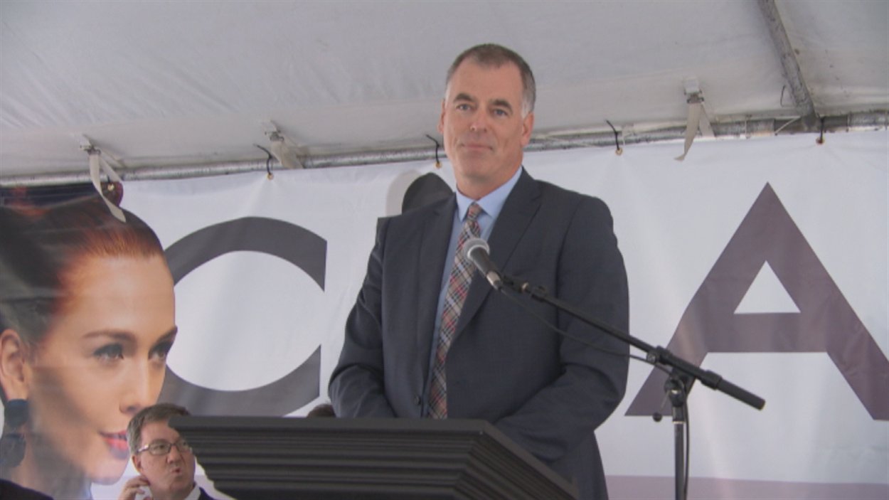 Simons confirme l'ouverture de nouveaux magasins | Radio-Canada