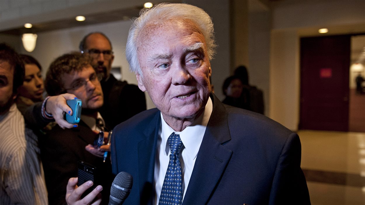 Le doyen du Congrès américain meurt à 82 ans | Radio-Canada