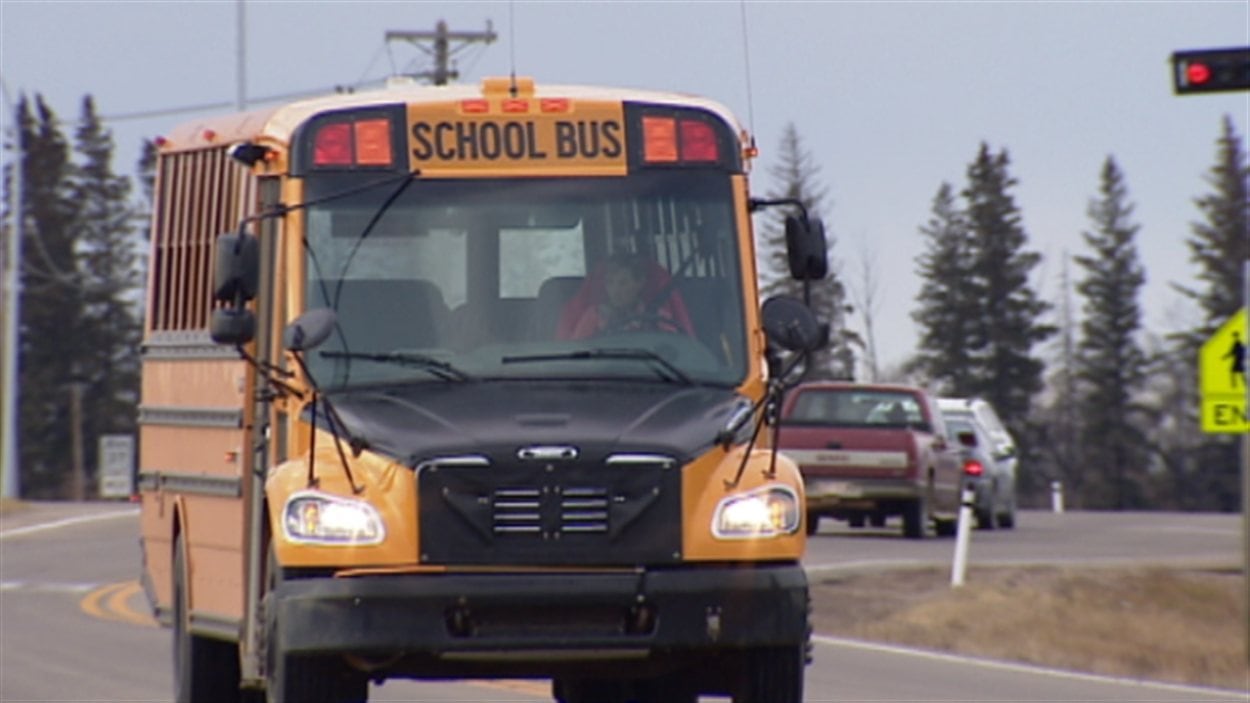 Calgary : le Conseil scolaire public révisera son plan pour le ...
