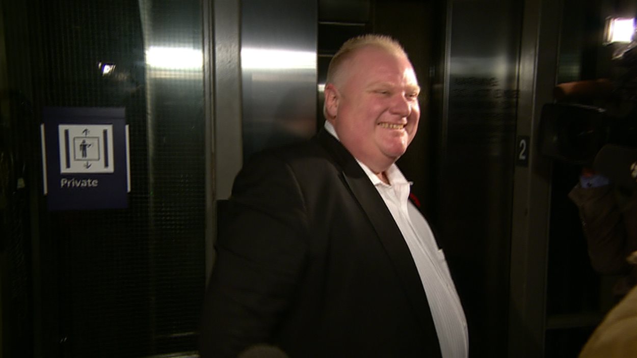 Rob Ford gagne en popularité malgré les scandales | Radio-Canada