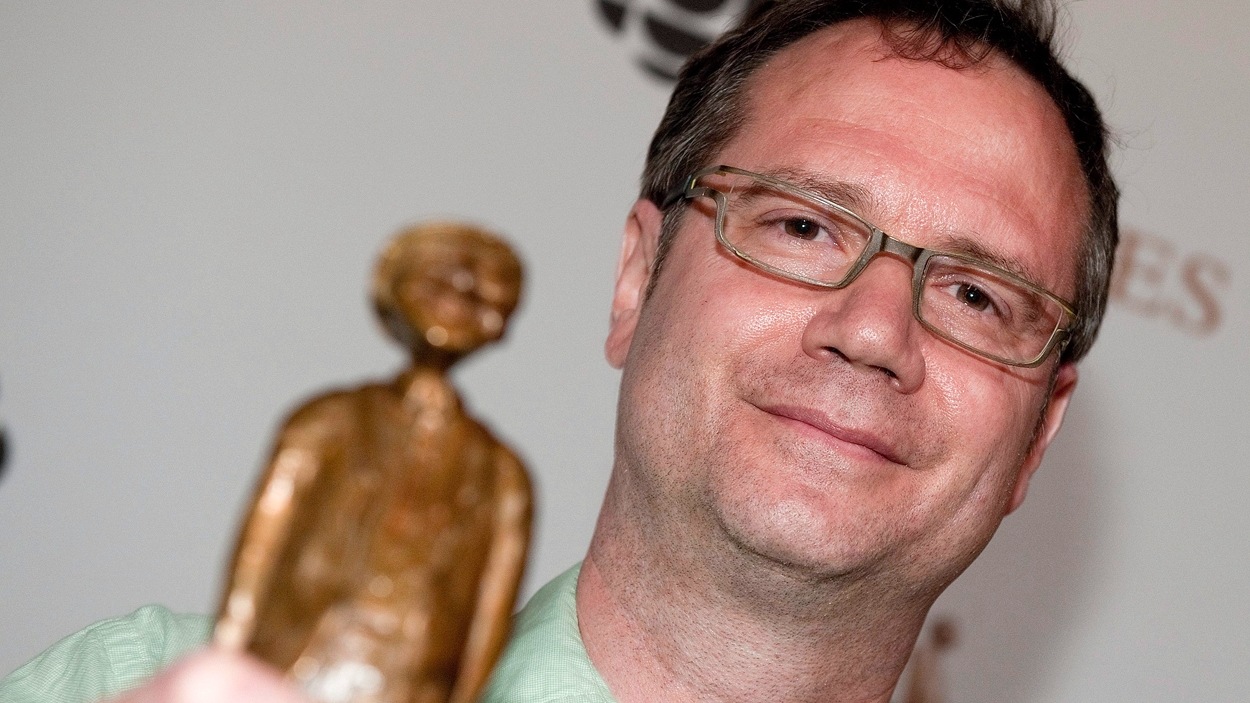 Avec L’album du peuple tome 9, François Pérusse devient « courtier en ...