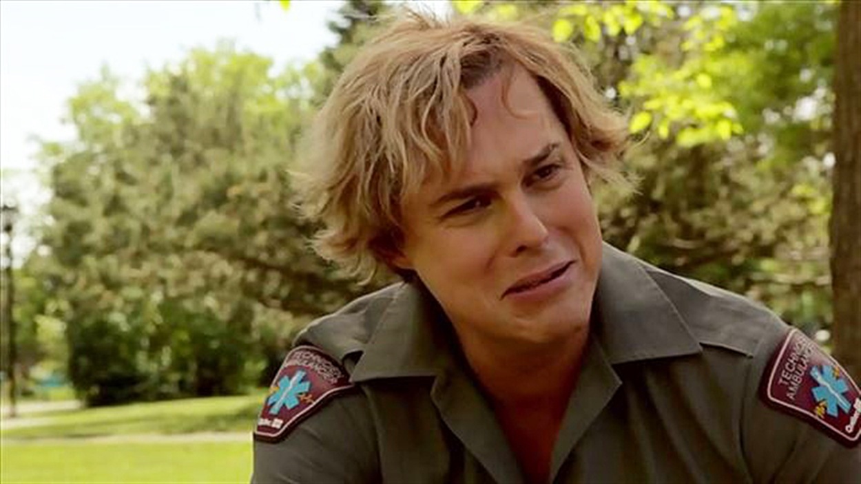 Vidéo : Heureusement qu'Alex Perron a fait l'École nationale de l ...