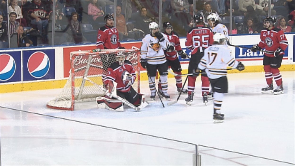 Victoire des Remparts et record pour François Brassard | Radio-Canada