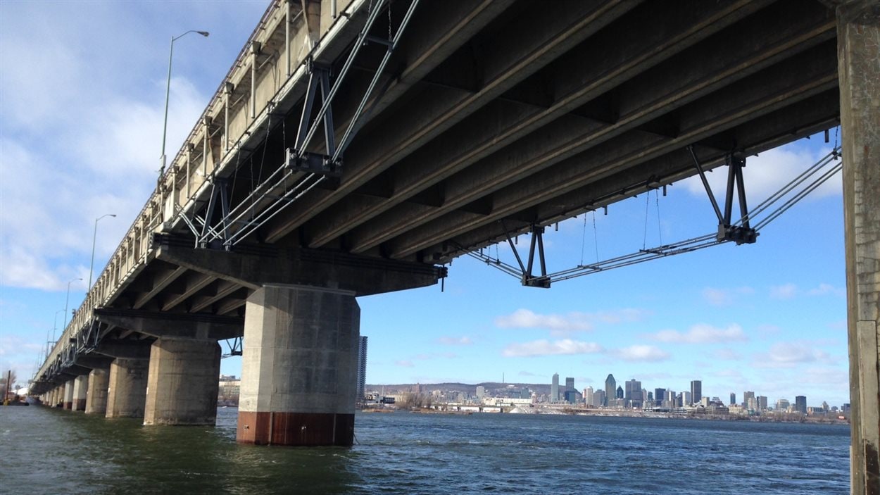 L'installation de la super-poutre du pont Champlain commence ce soir | Radio-Canada