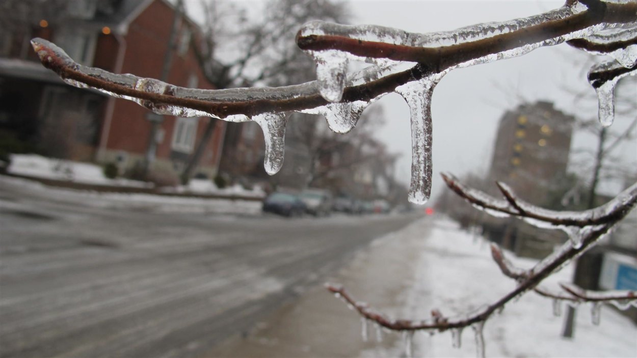 Verglas : comment rester en sécurité | Radio-Canada