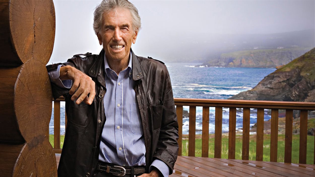 Le fondateur de CHOM-FM meurt à l'âge de 92 ans | Radio-Canada