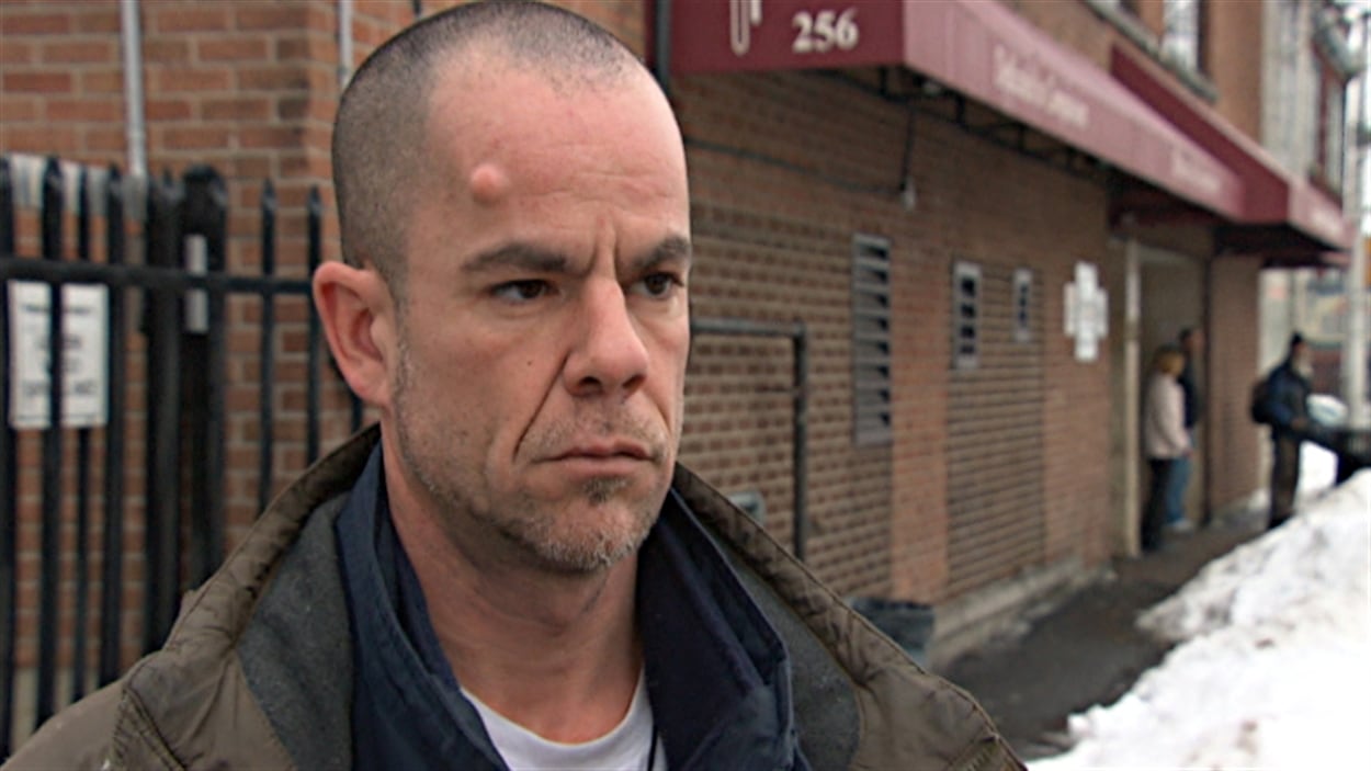 Une contravention à un sans-abri d'Ottawa en route vers un repas de ...