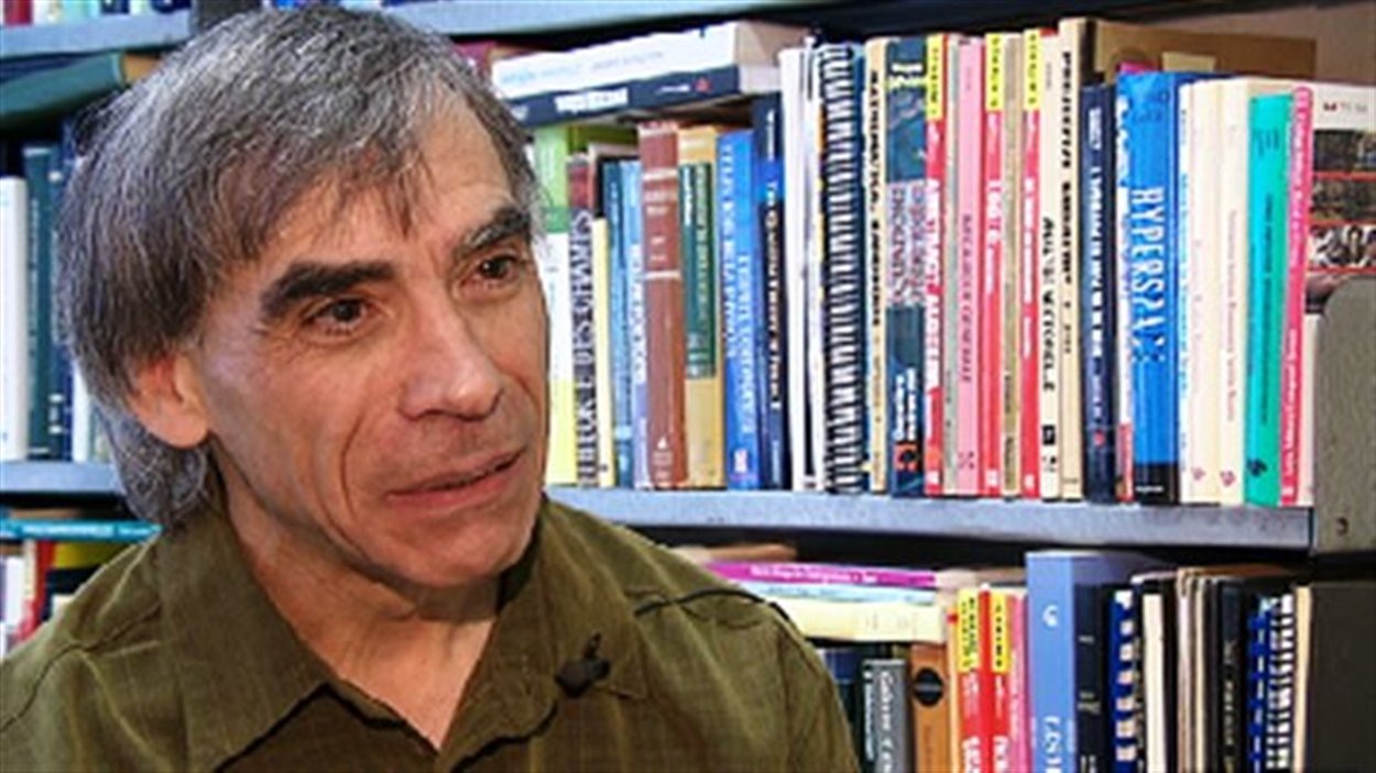 Claude Gauthier franchit un pas de plus vers la planète Mars | Radio-Canada