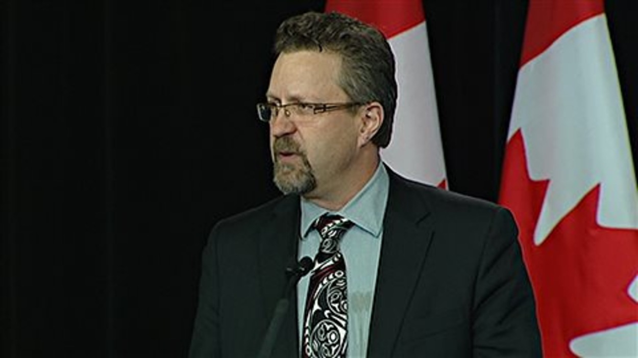 Le double emploi de Strahl continue de soulever des questions à Ottawa ...