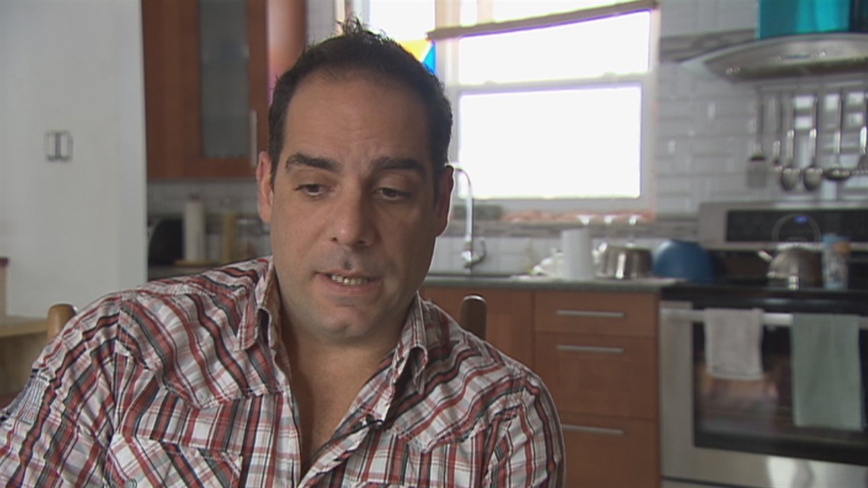 Aram Ashodian tentera de retrouver son frère disparu | Radio-Canada