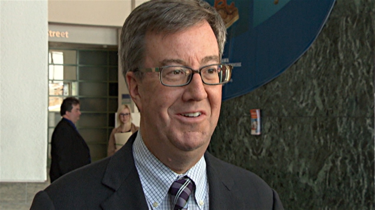 Jim Watson sollicite un nouveau mandat | Radio-Canada