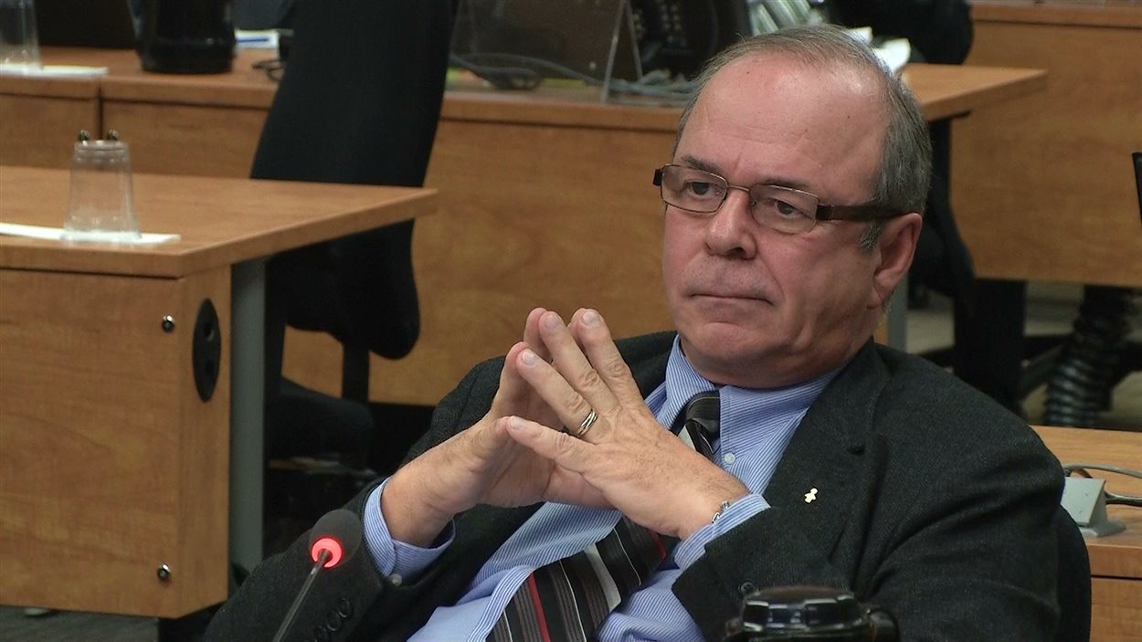 Un cadeau luxueux d’Accurso vite retourné, soutient Arsenault | La ...