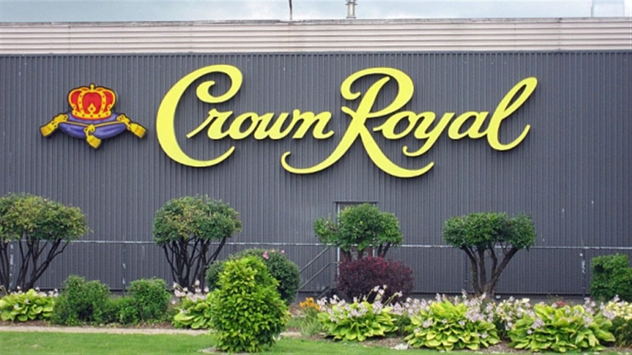 103 employés mis à pied à l’usine Crown Royal d'Amherstburg | Radio-Canada