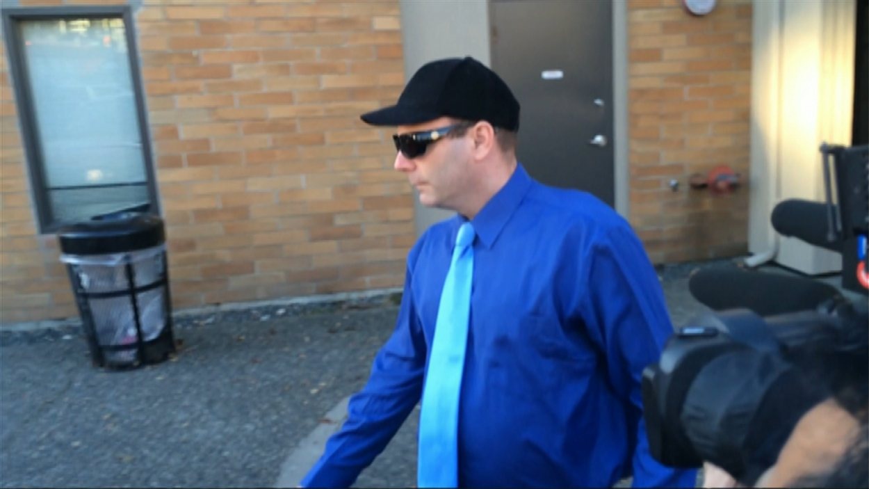 10 accusations qui pourraient mener à 75 ans de prison pour le ...