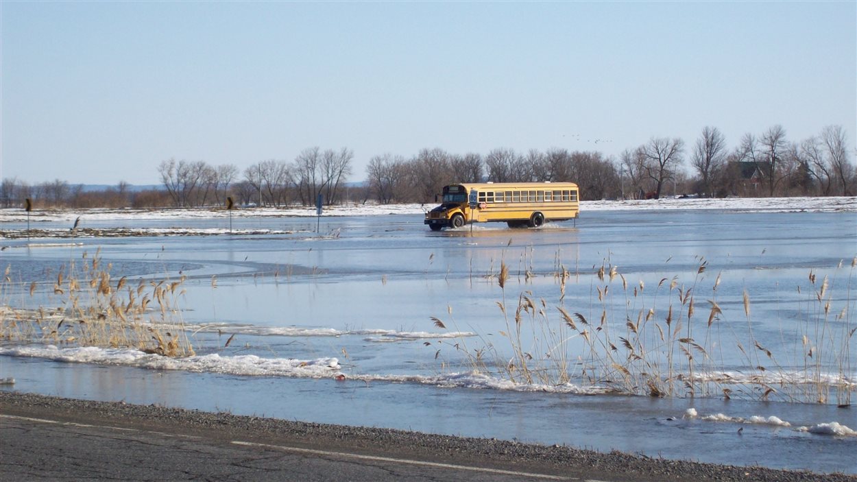Plusieurs rivières en crue sous surveillance ce week-end | Radio-Canada