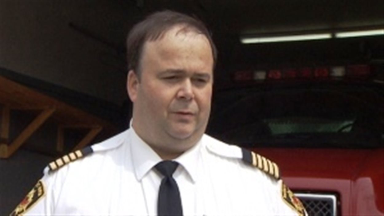 Un chef pompier presse la Nouvelle-Écosse d'élargir une route | Radio ...