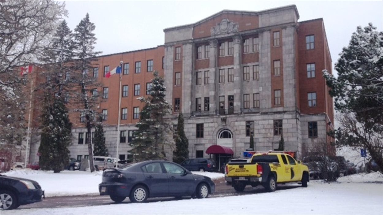 Institut de Memramcook : les biens à vendre sont exposés | Radio-Canada