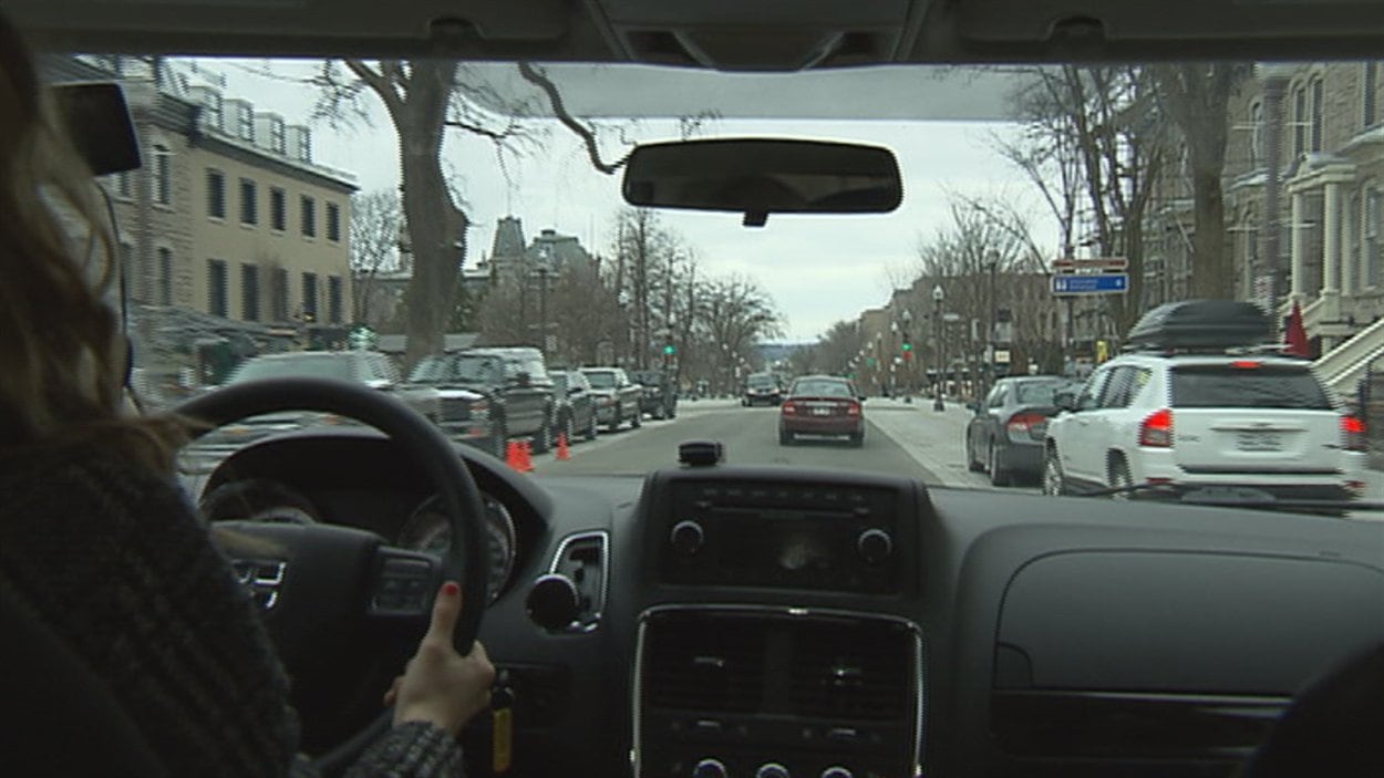 Métro Radisson : bientôt des vignettes pour le stationnement? | Radio ...