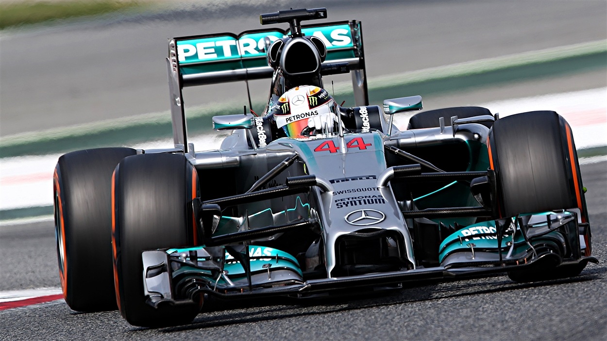 « Je peux contenir la pression » - Hamilton | Radio-Canada