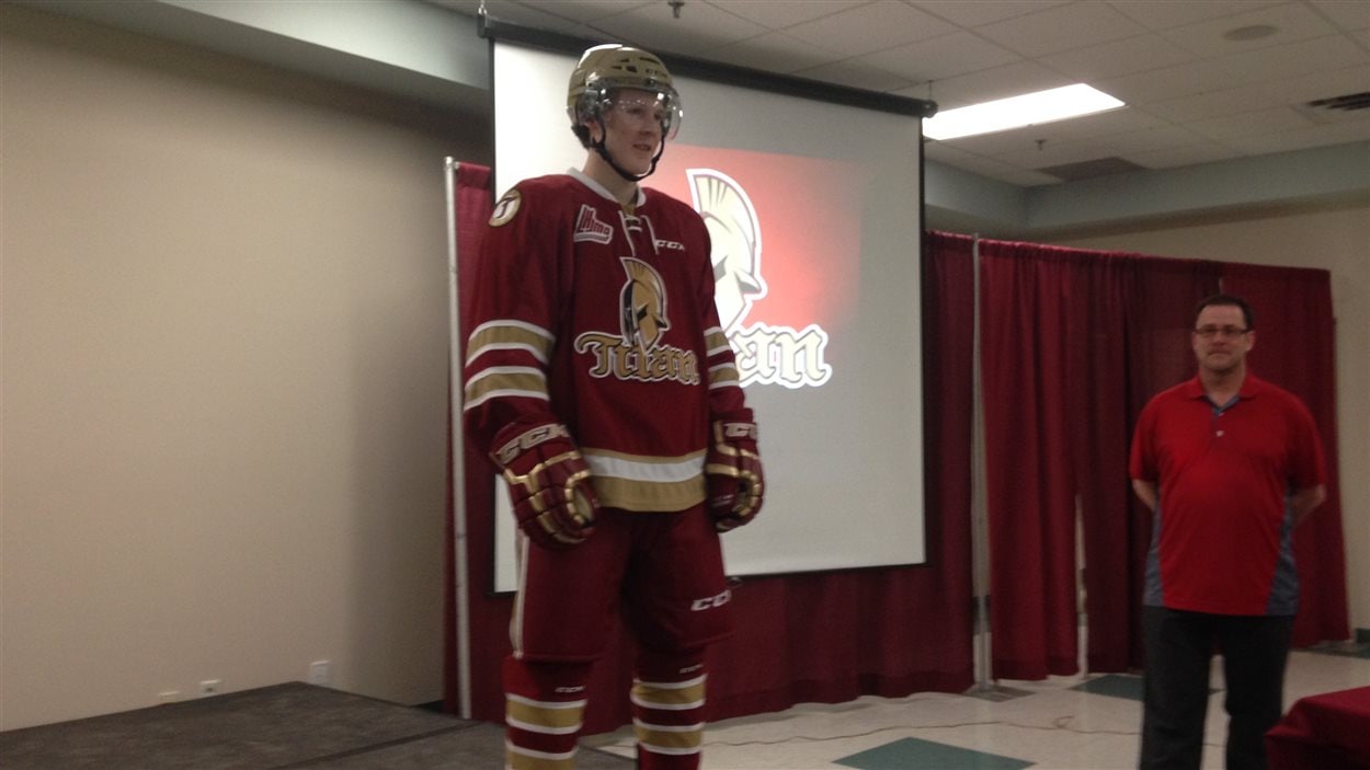 La nouvelle image du Titan d'Acadie-Bathurst | Radio-Canada
