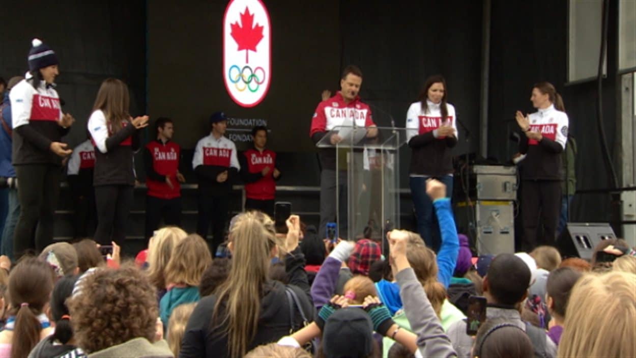 Des athlètes des Jeux olympiques de Sotchi en visite en Alberta | Radio ...