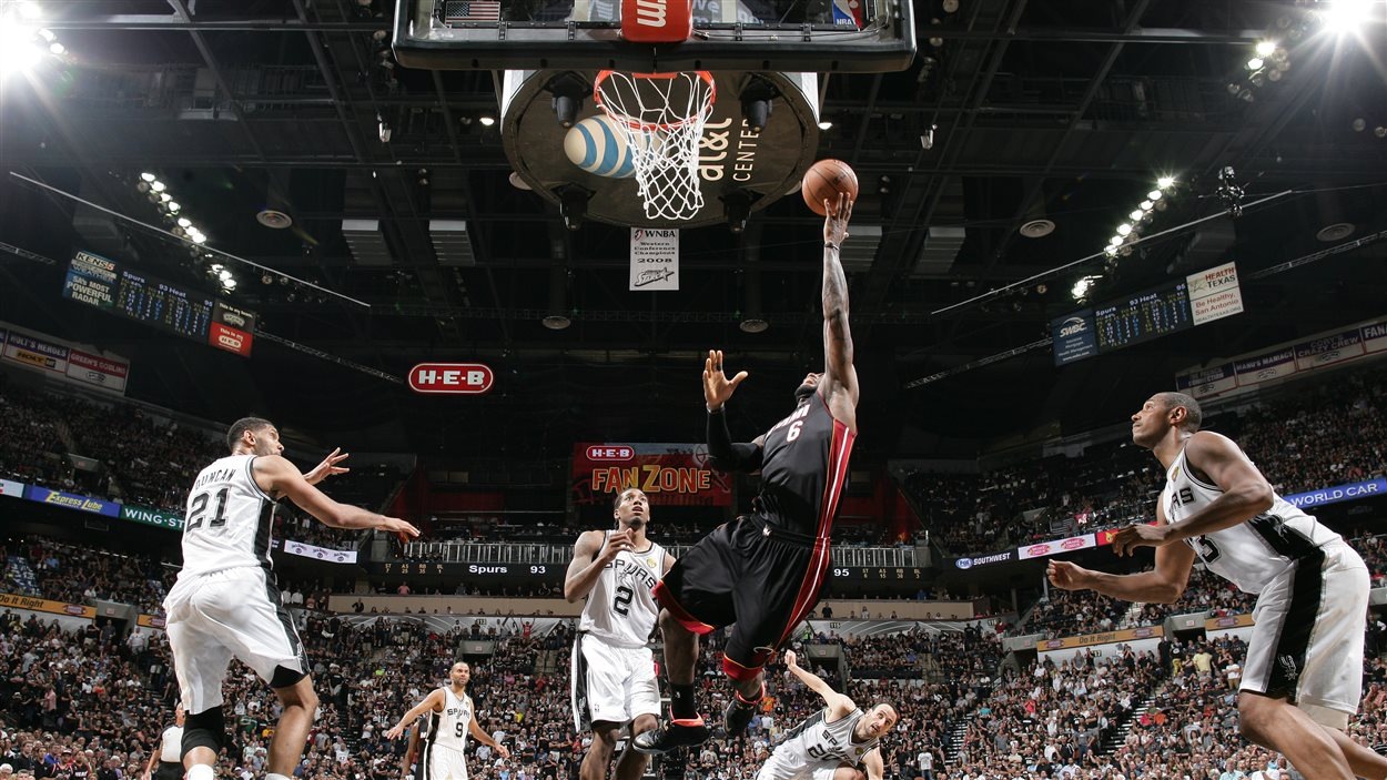 LeBron trop bon | Radio-Canada