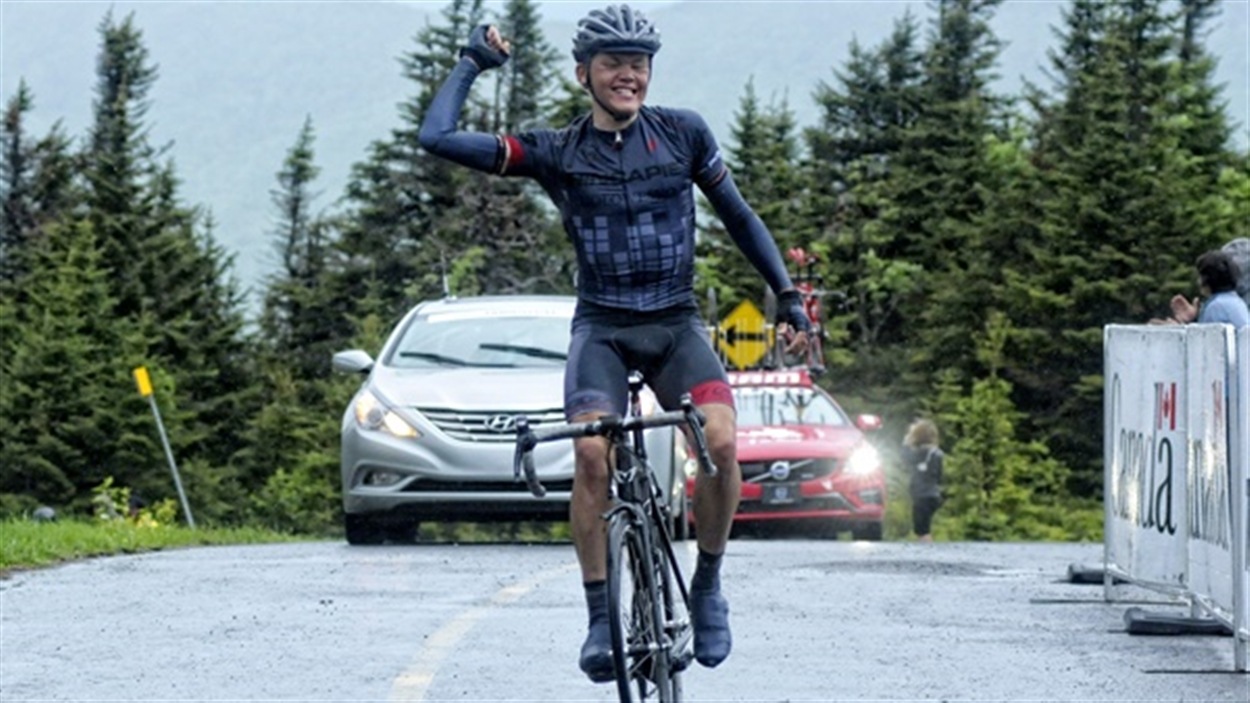 Le Letton Tom Skujins s'impose | Radio-Canada