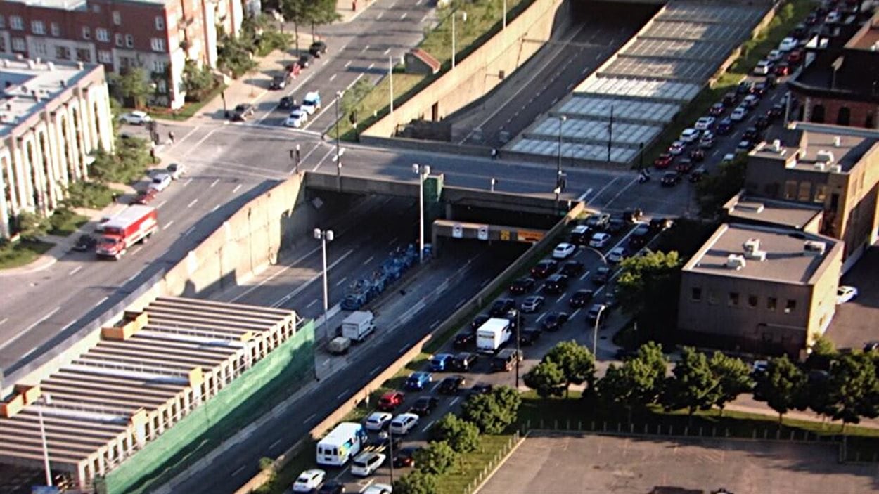 Montréal : le tunnel Viger rouvert en direction ouest | Radio-Canada