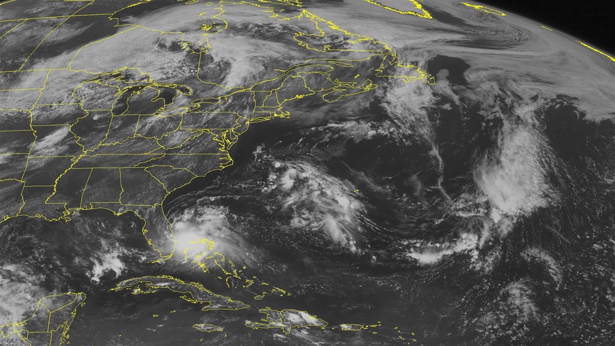 La tempête tropicale Arthur se forme près de la Floride | Radio-Canada