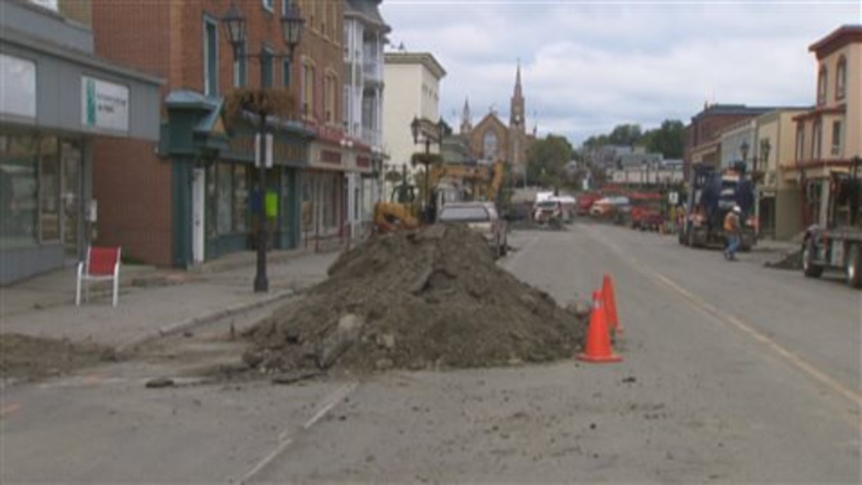 Lac-Mégantic : la difficile reconstruction des commerçants | Radio-Canada