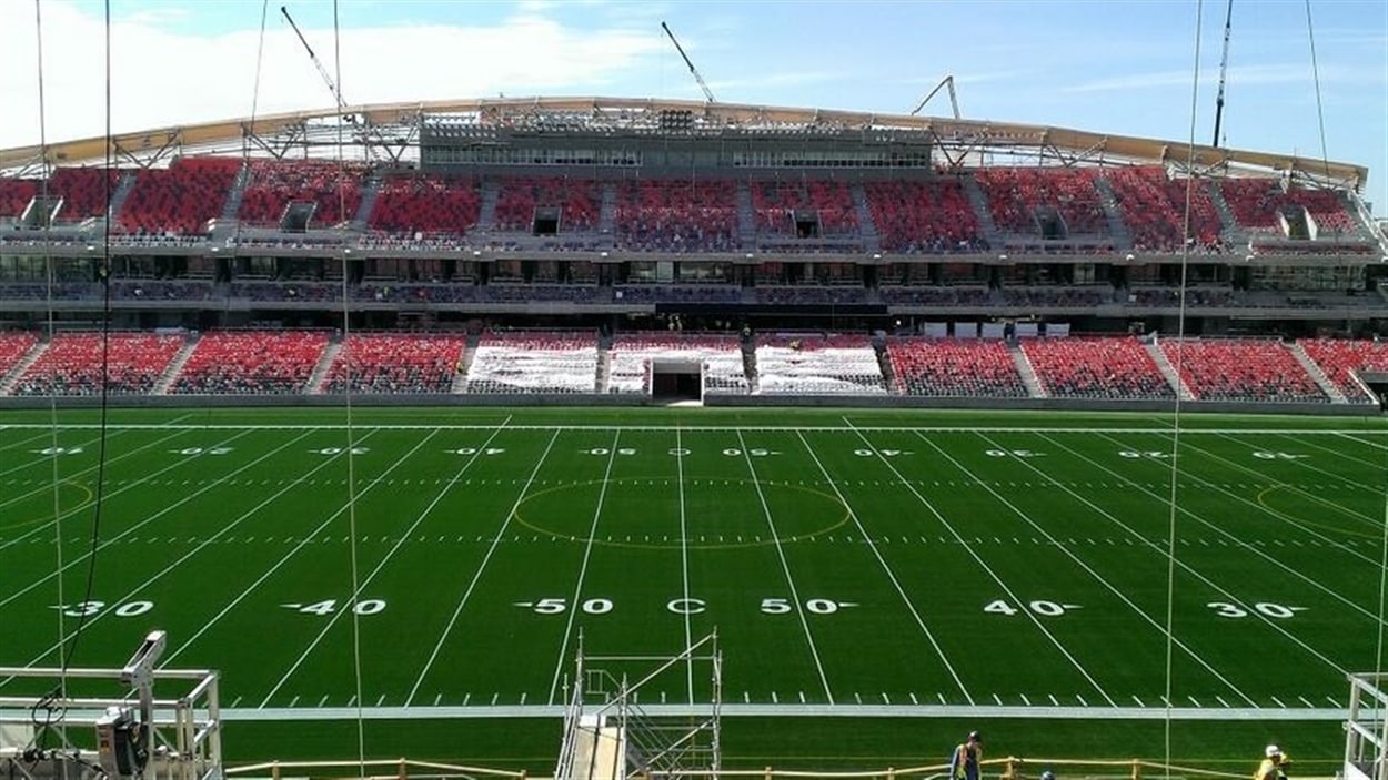 Enfin le grand jour pour le Rouge et Noir | Radio-Canada