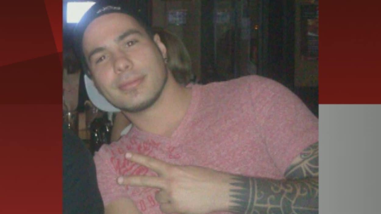 Un homme arrêté pour possession de drogue et d'armes | Radio-Canada