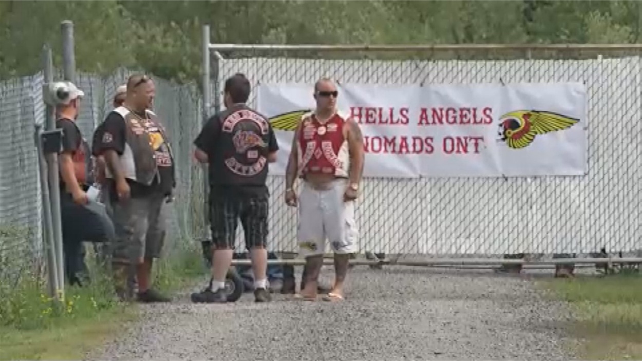 Des centaines de Hells Angels prennent d'assaut la capitale | Radio ...