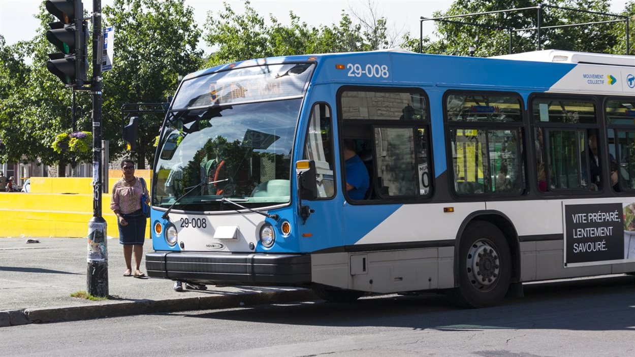 Rappel de 865 autobus de la STM | Radio-Canada.ca