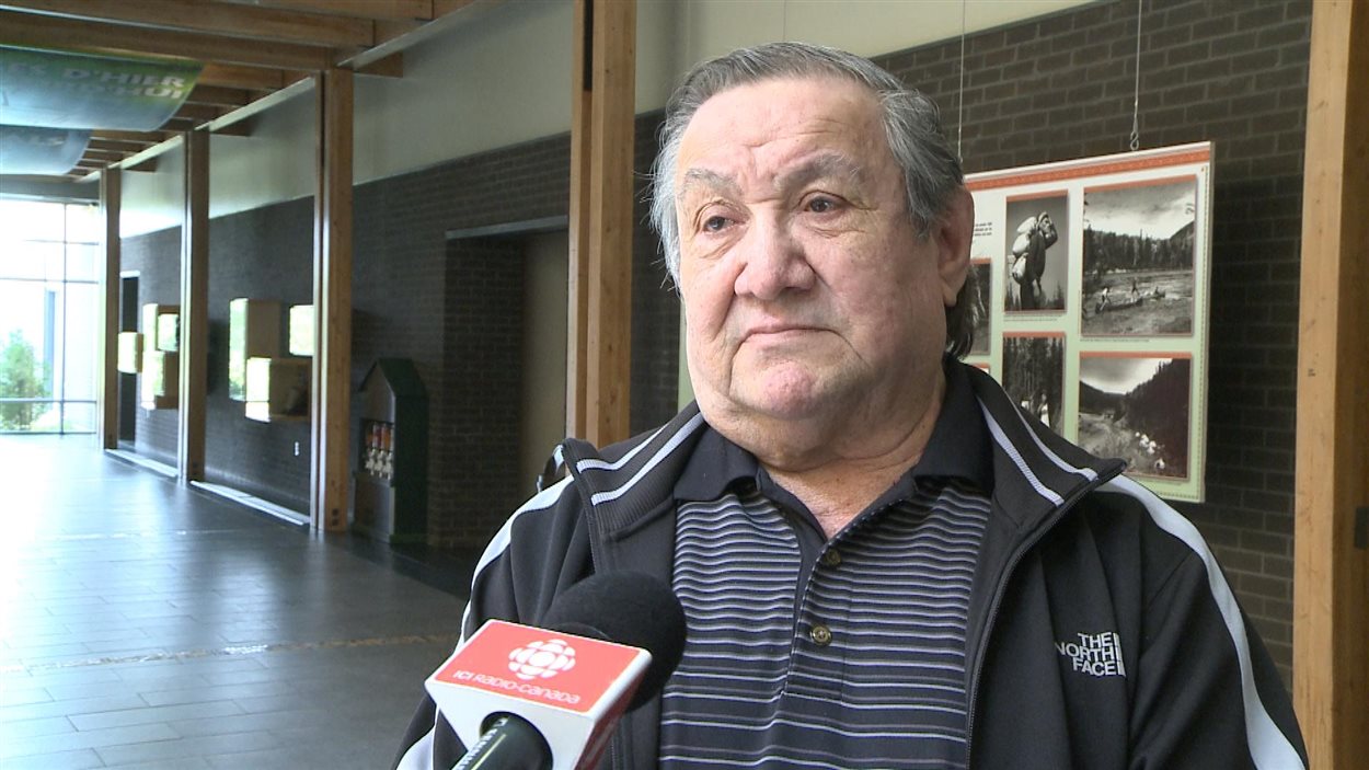 Quel est le salaire des chefs autochtones des communautés de l'Est du ...