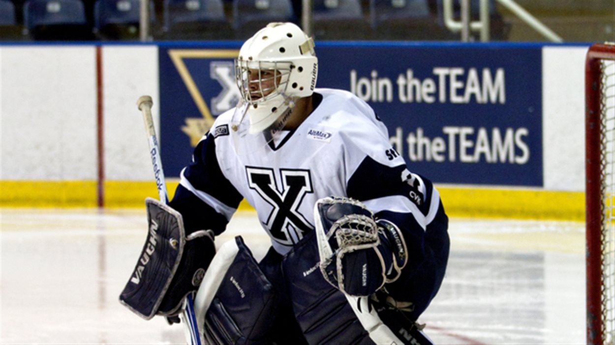 Huskies : un entraîneur des gardiens référé par la LNH | Radio-Canada