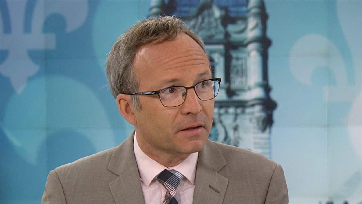 Les déficits chroniques justifient la commission Robillard, selon ...