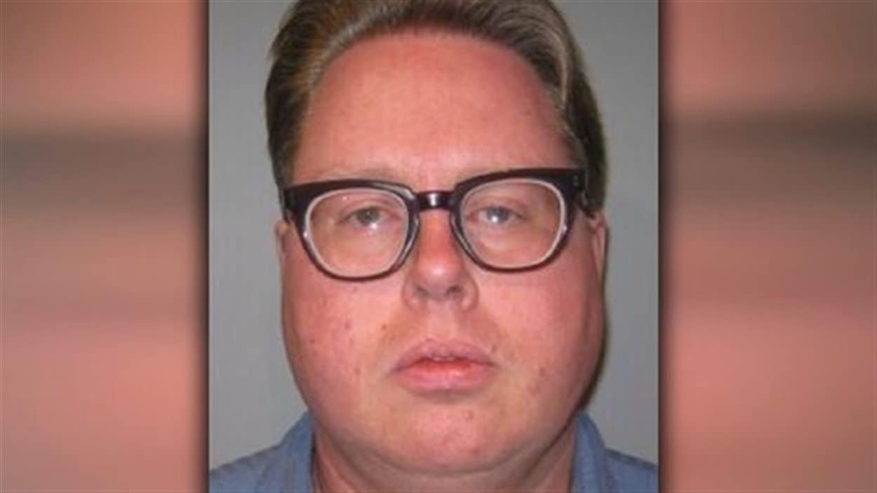 Google dénonce un cas de pédopornographie | Radio-Canada