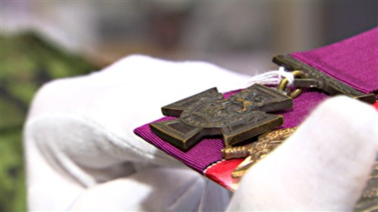 Trois croix de Victoria accordées à des Winnipégois, maintenant ...
