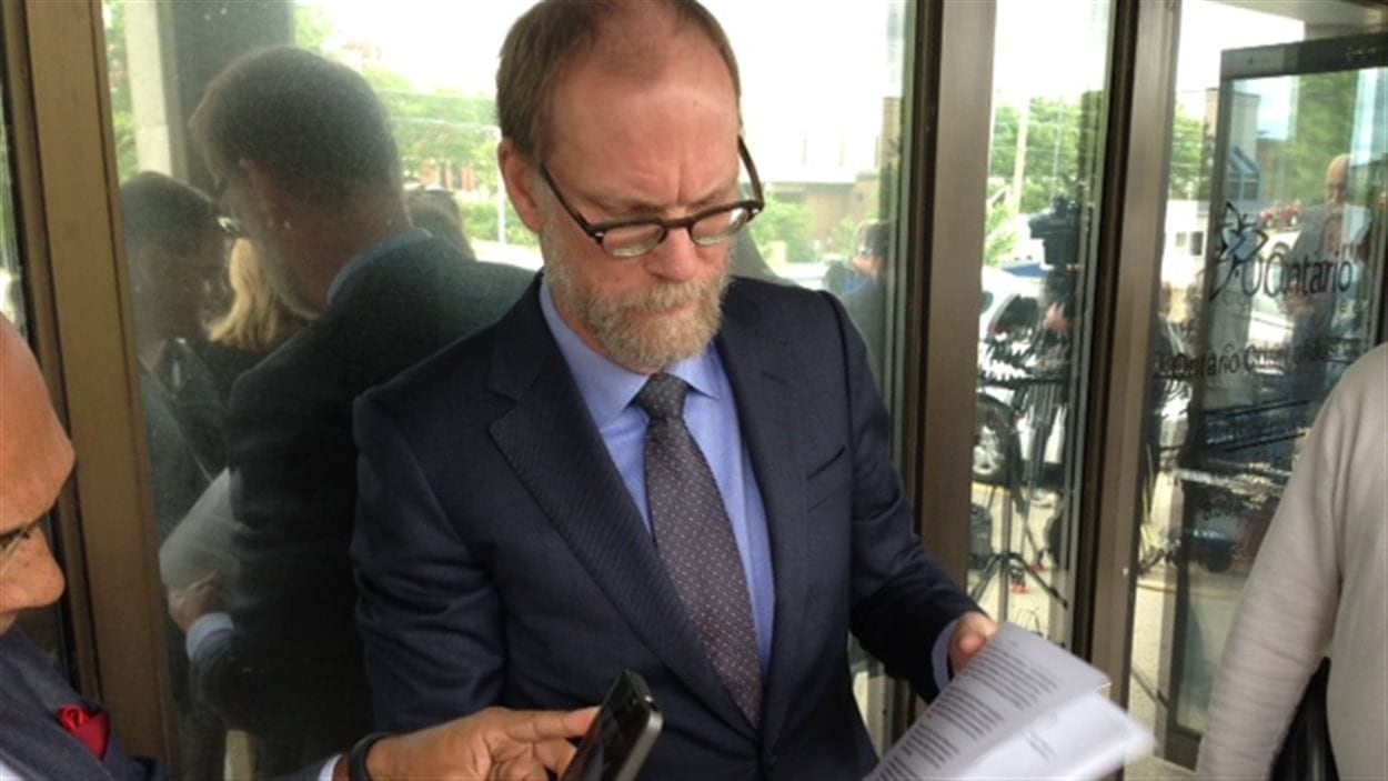 Appels trompeurs : un ex-conservateur reconnu coupable | Radio-Canada