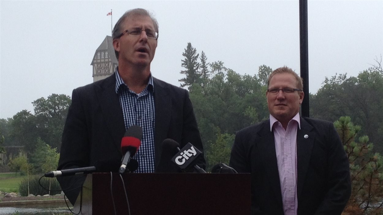 Élections municipales : Scott Fielding appuie Gord Steeves | Radio-Canada