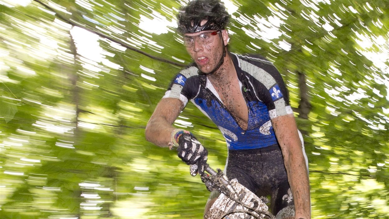 L'argent pour Léandre Bouchard | Radio-Canada