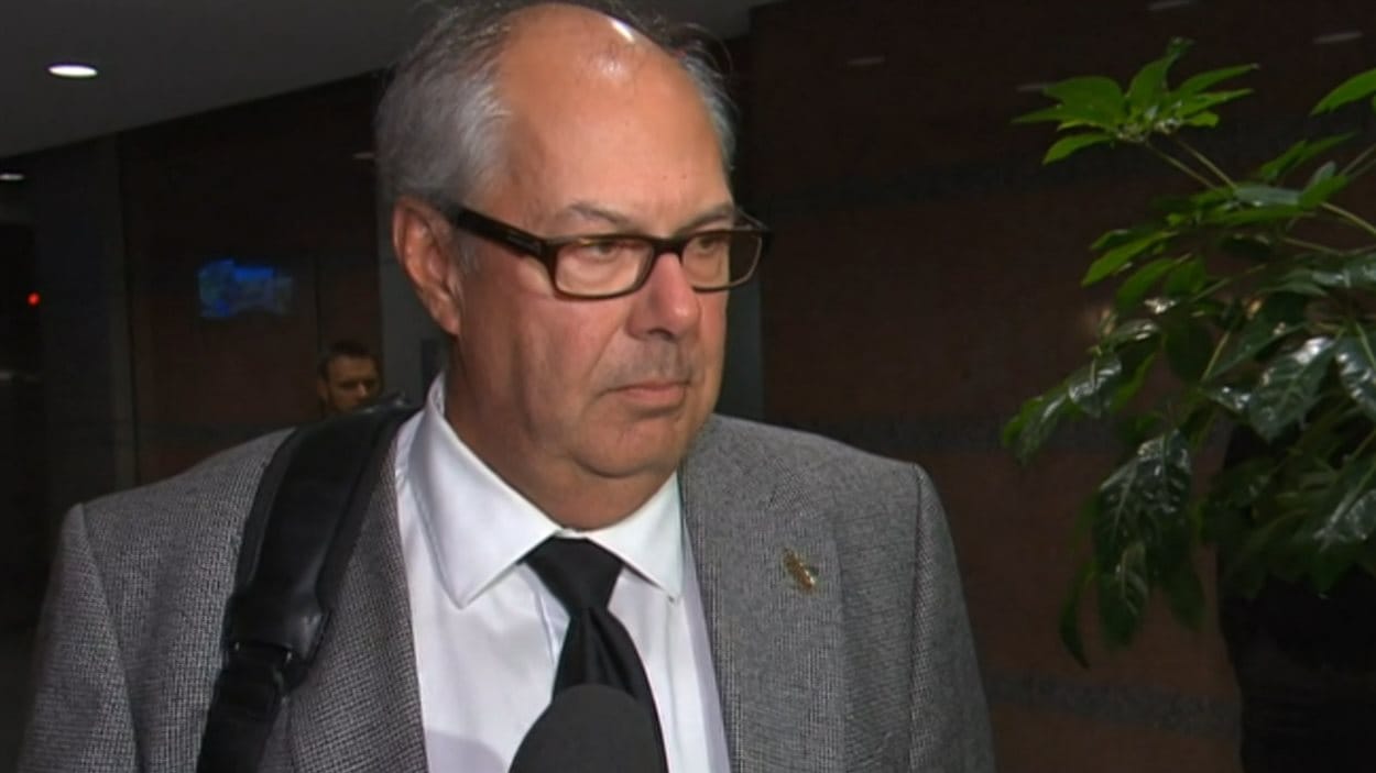 Un exode de médecins vers l'Ontario à prévoir, craint la FMOQ | Radio ...