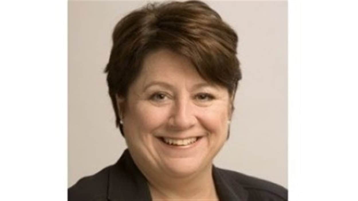 Près de 100 000 $ pour un départ volontaire | Radio-Canada