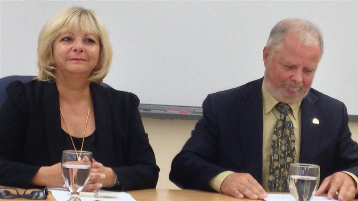 Commissions scolaires: la présidente lance un appel au vote massif ...